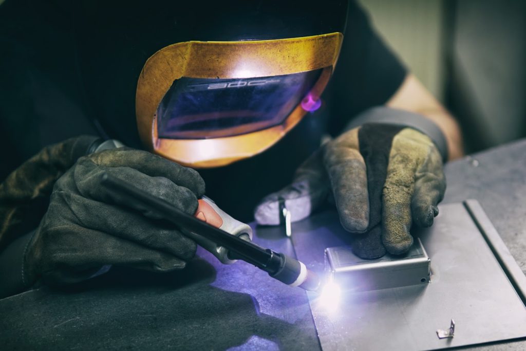 Sheet Metal Working - Limec Solution Gmbh