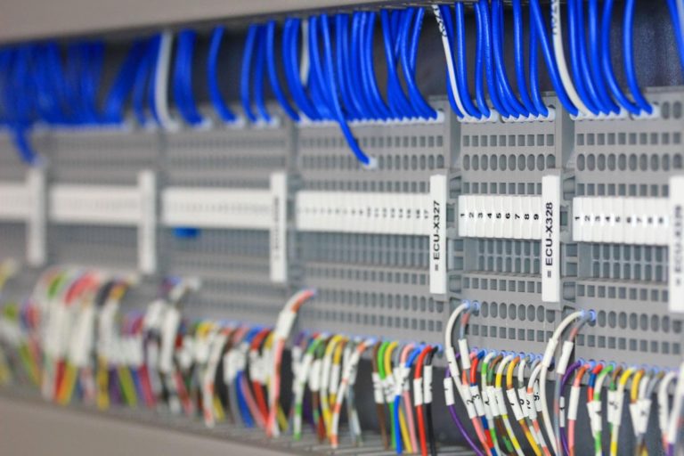 Electric control cabinet - Limec Solution Gmbh